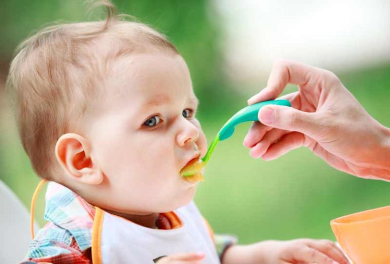 ¿Tu bebé ha cumplido los 6 meses? Ideas para preparar deliciosas papillas